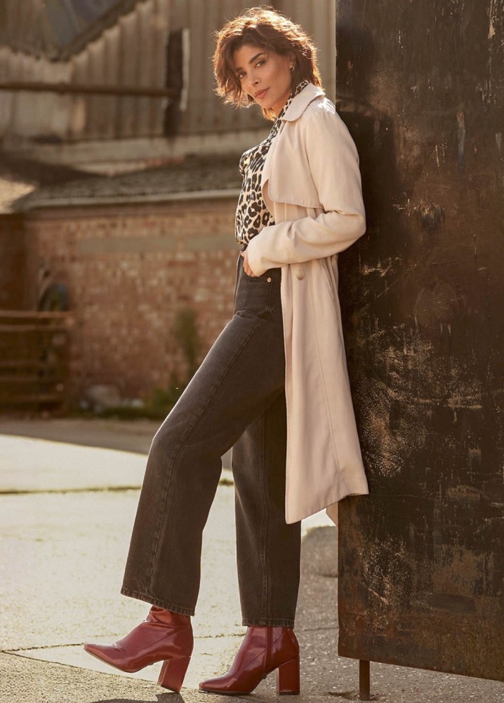 Hinisha Patel | London Model Agency | Sandra Reynolds